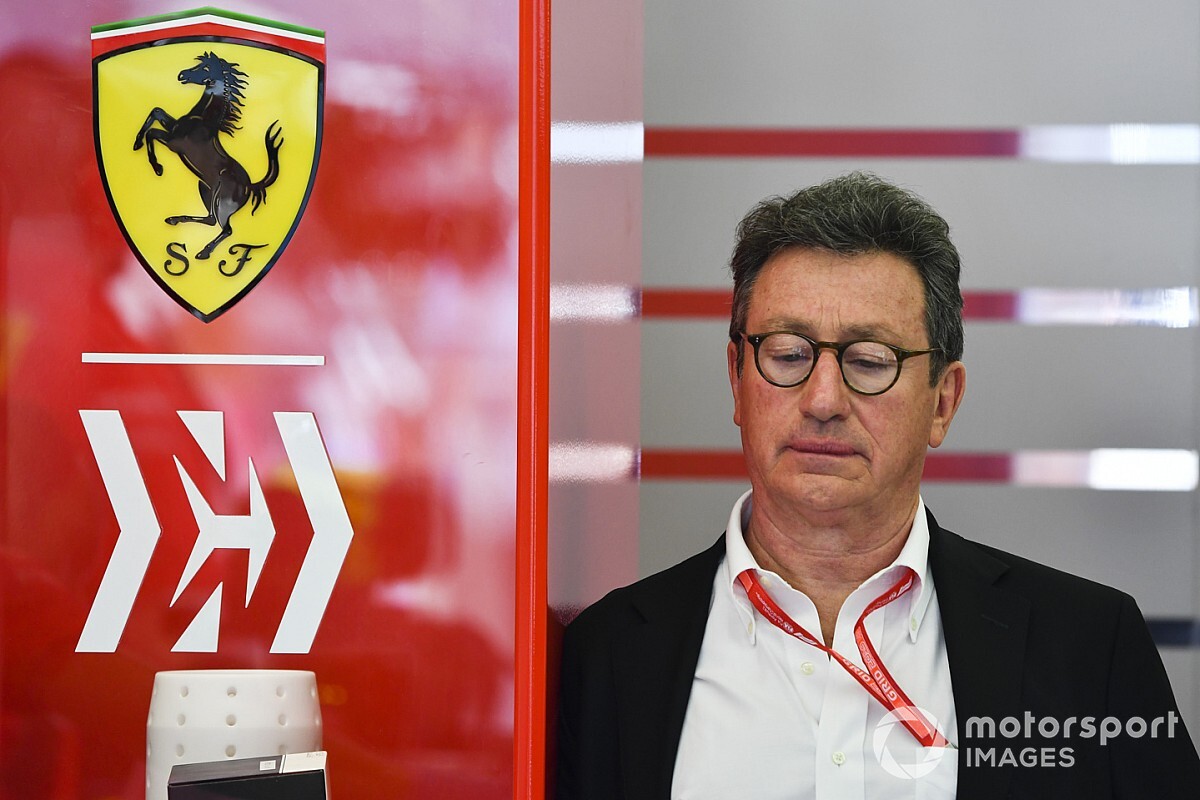 Ferrari CEO'su Louis Camilleri görevinden ayrıldı!