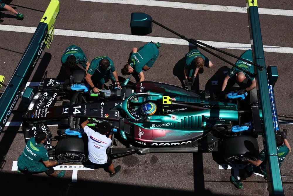 “Hybrid cars should not be racing” – Fernando Alonso slams 2026 F1 cars ...