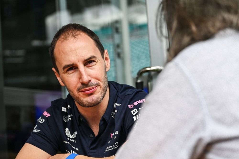 Alpine F1 team boss Oakes resigns with immediate effect