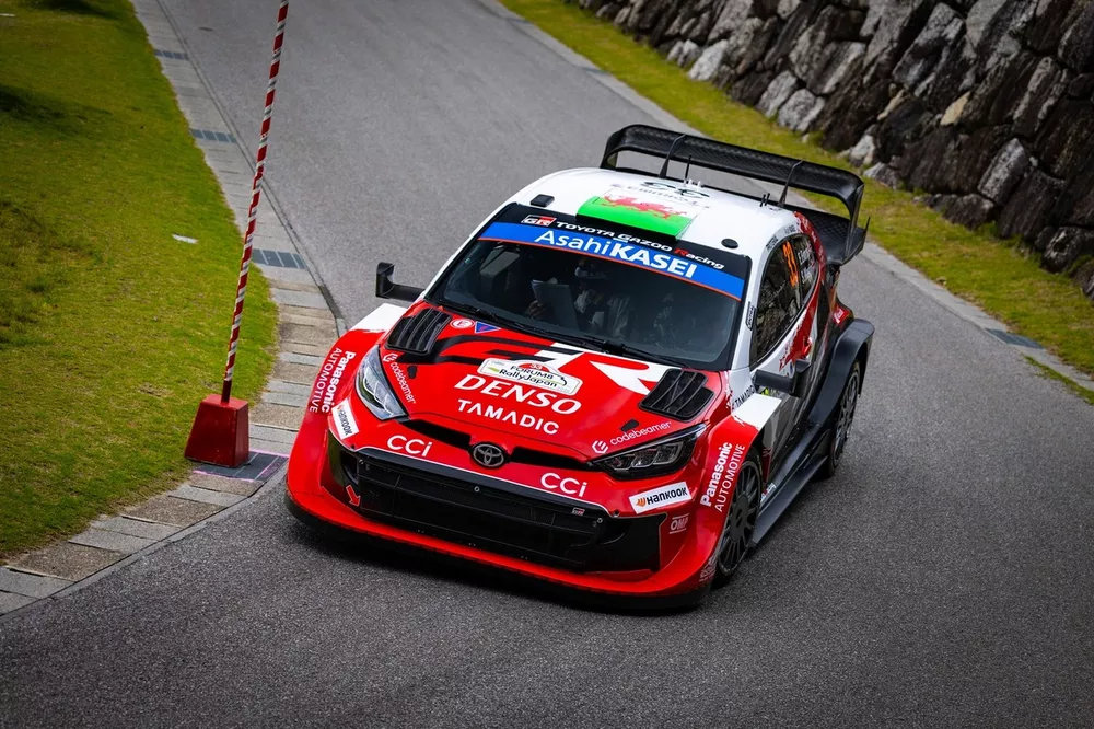 WRC Rally Japan: Evans leads Ogier after Solberg’s dramatic exit