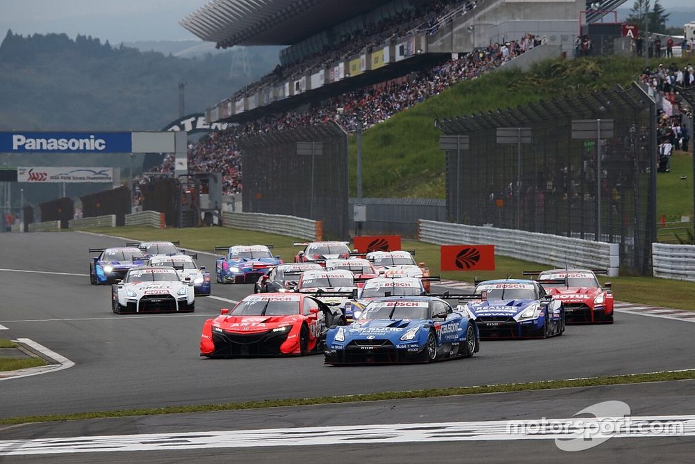 Super GT reveals 44-car entry list for 2021 season