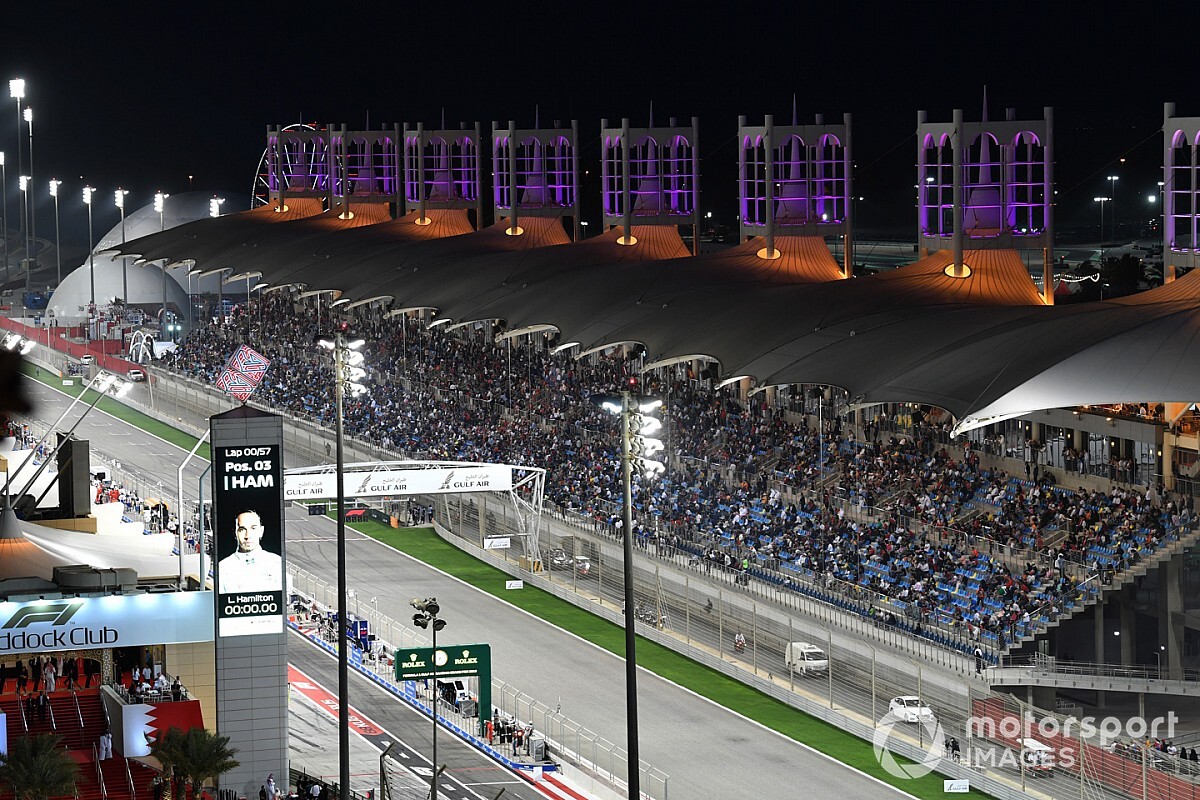 Bahrain "ready" for F1 plan to race on its 'almost oval'