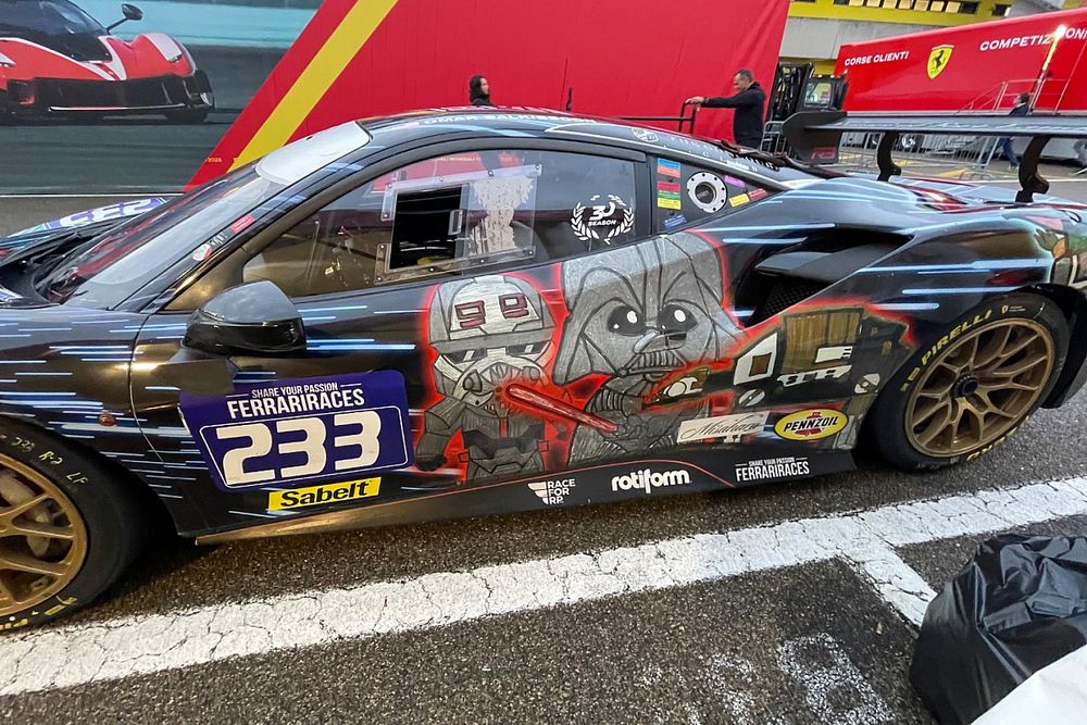 Ferrari | Livrea Star Wars per Balkissoon: è opera dei figli!