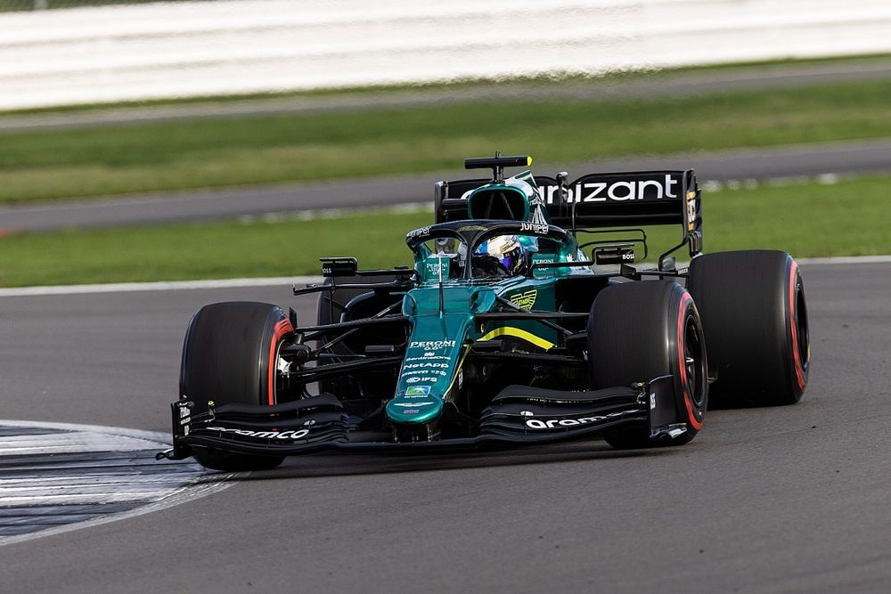 F1 | O'Sullivan completa il suo primo test con l'Aston Martin a Silverstone