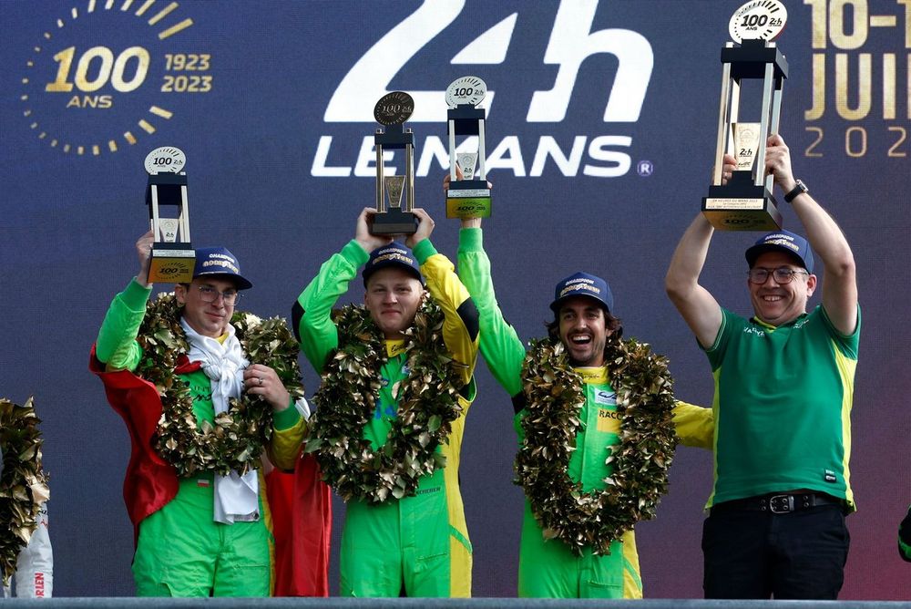 Injured foot, broken radio can’t deny Inter Europol Le Mans LMP2 win