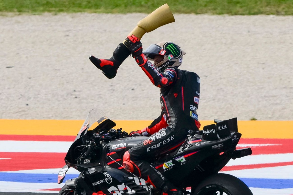 Bezzecchi explains bizarre celebration after MotoGP San Marino GP ...