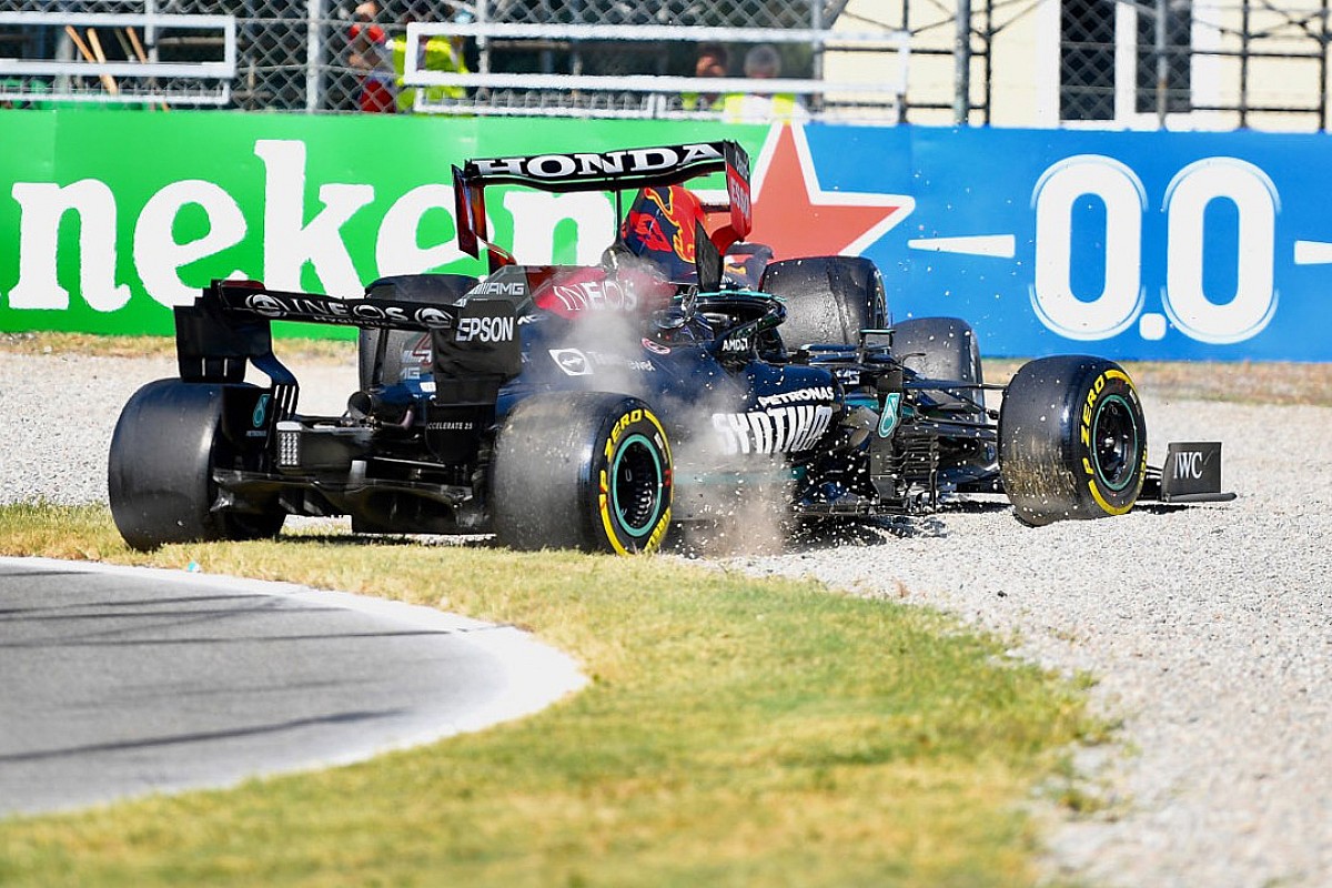 Monza 2021: De clash tussen Max Verstappen en Lewis Hamilton