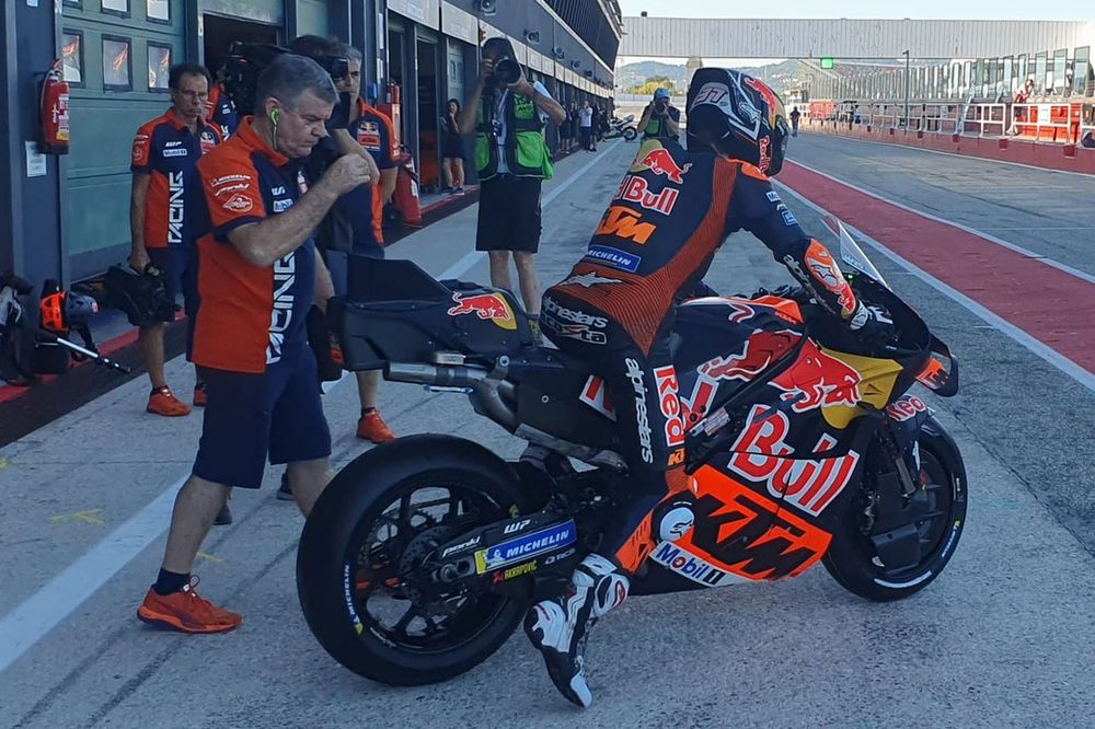 Skye raya real name she has a round face compared to what