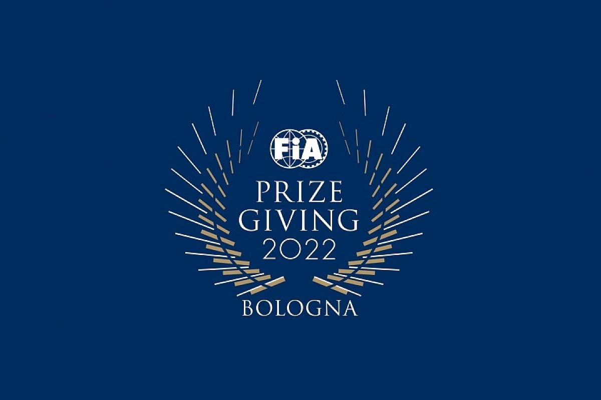 A qué hora y cómo ver hoy la Gala de la FIA 2022 con Sergio Pérez