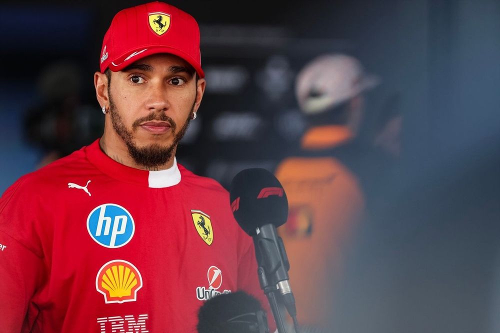 Hamilton: "Pist dışındaki girişimlerim, Ferrari'ye odaklanmamı sağlıyor"
