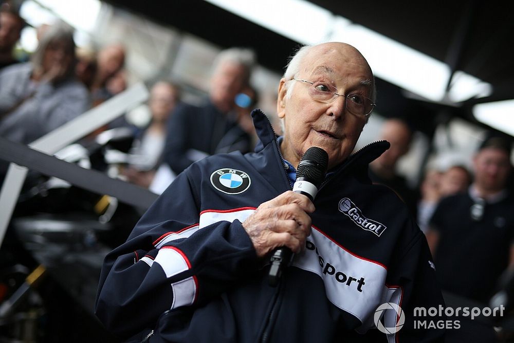 The magic moments that made Murray Walker an F1 legend