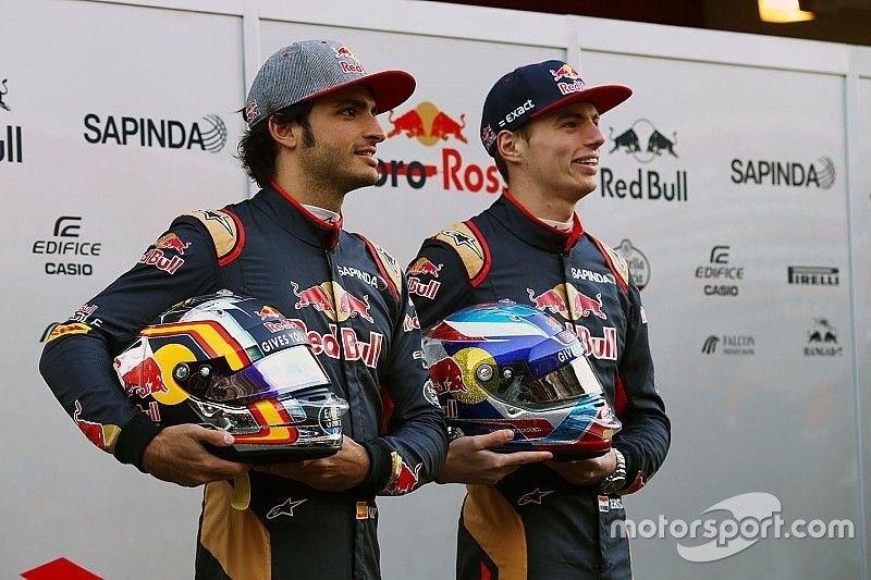 Better form following Verstappen exit a "coincidence" - Sainz