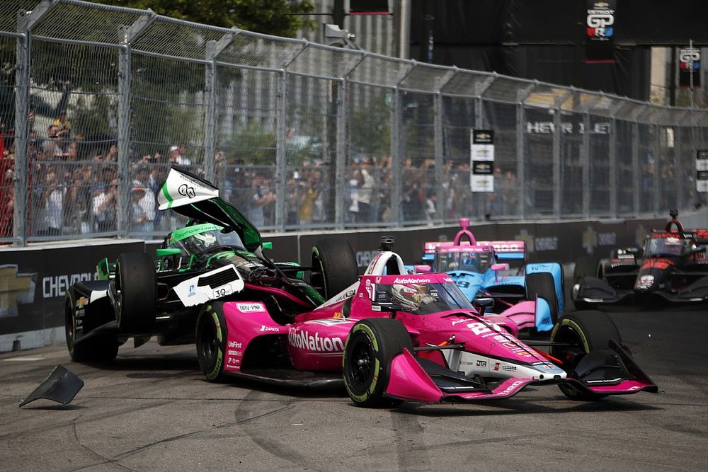 Kirkwood explains IndyCar Detroit GP recovery after losing wing in shunt