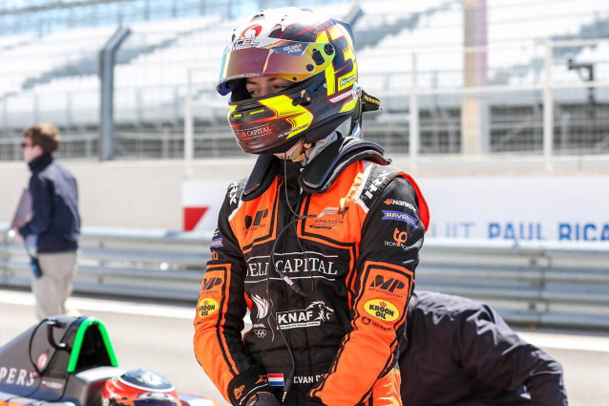 Van der Helm viert achttiende verjaardag met debuut in 24u Daytona