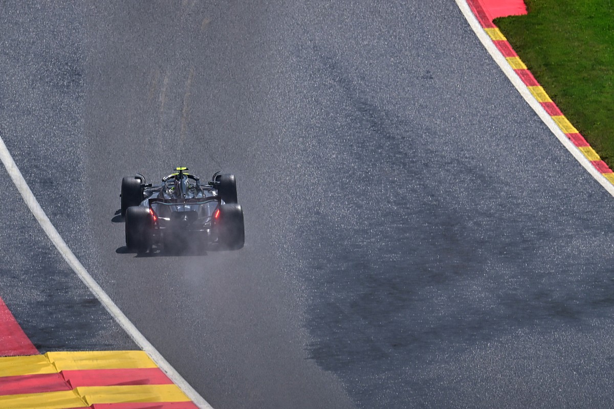 Wolff: Mercedes must "up its game" with driver communication in F1 ...