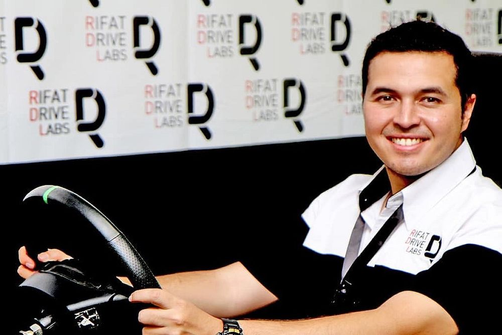 RDL Jadi Upaya Rifat Sungkar Ciptakan Gaya Berkendara Aman