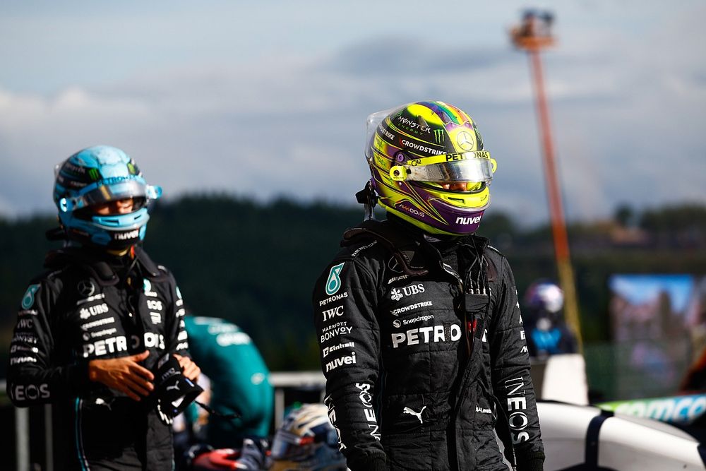 Mercedes F1 drivers making time away from races to rank problems