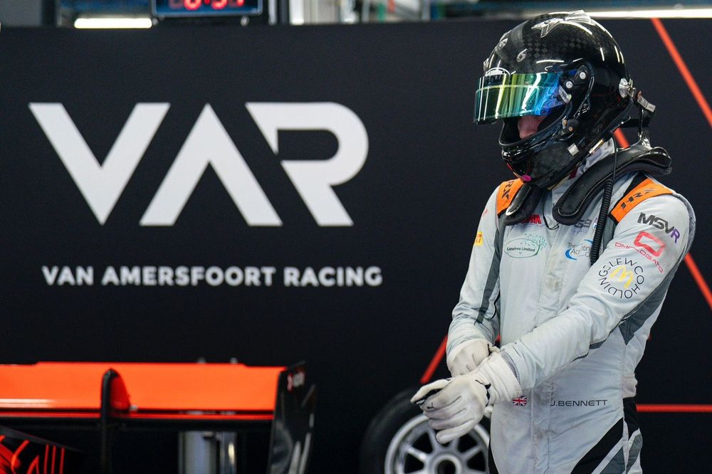 Van Amersfoort Racing vervangt Fittipaldi in slotstuk F2-seizoen