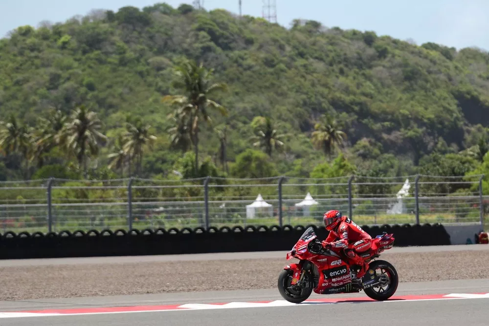 Why MotoGP riders blamed a gravel trap for Marc Marquez's Indonesian GP ...
