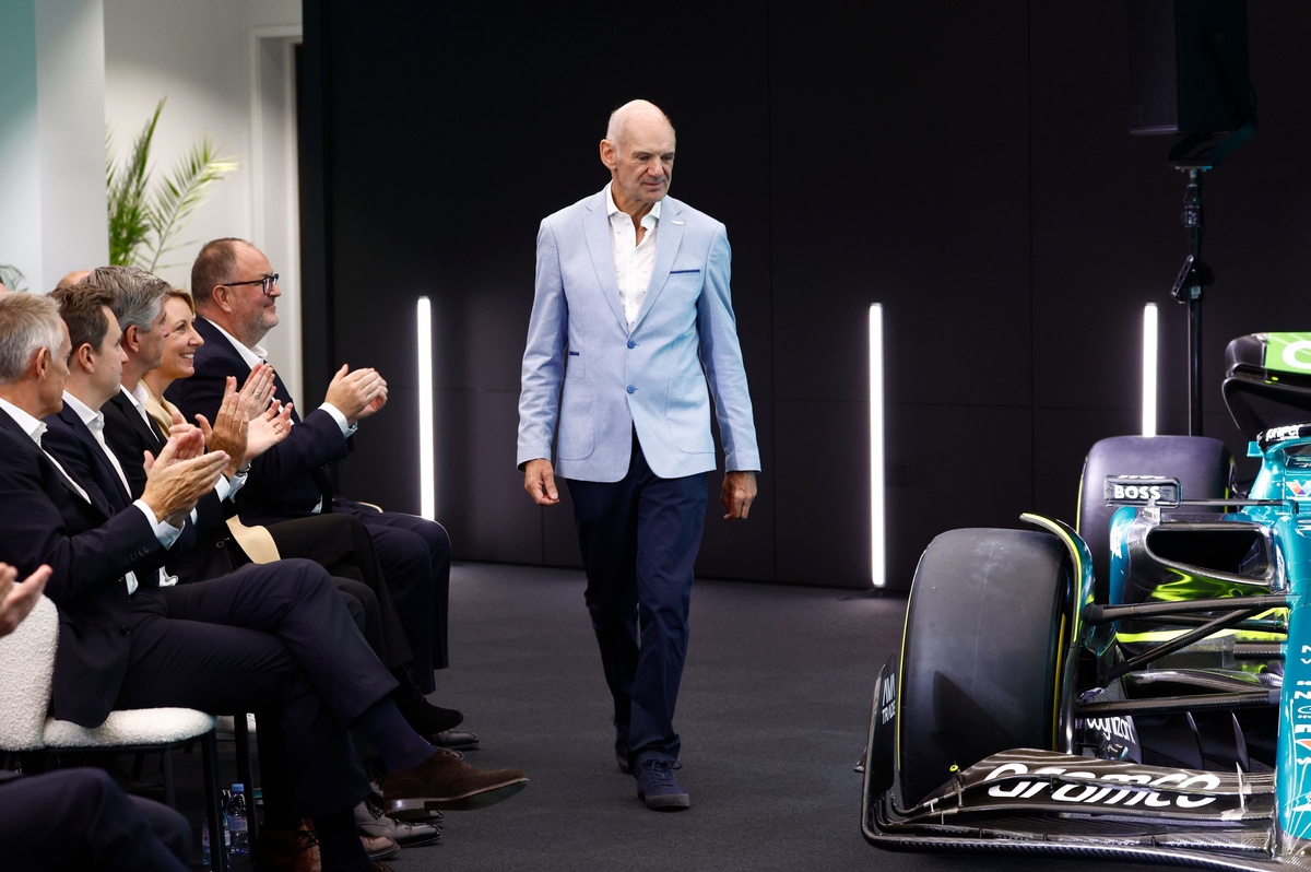 The timeline of Adrian Newey's decision to move to Aston Martin