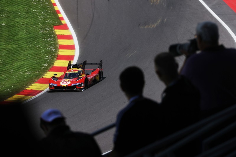 WEC 6h Spa 2024: Ferrari startet erneut von Pole, heftiger Manthey-Crash