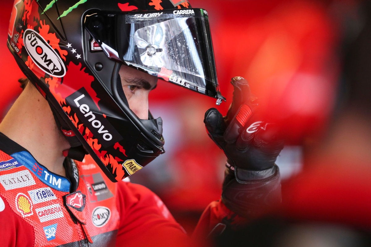 Simoncelli hard voor Bagnaia: "Hij was niet voorbereid op Márquez"