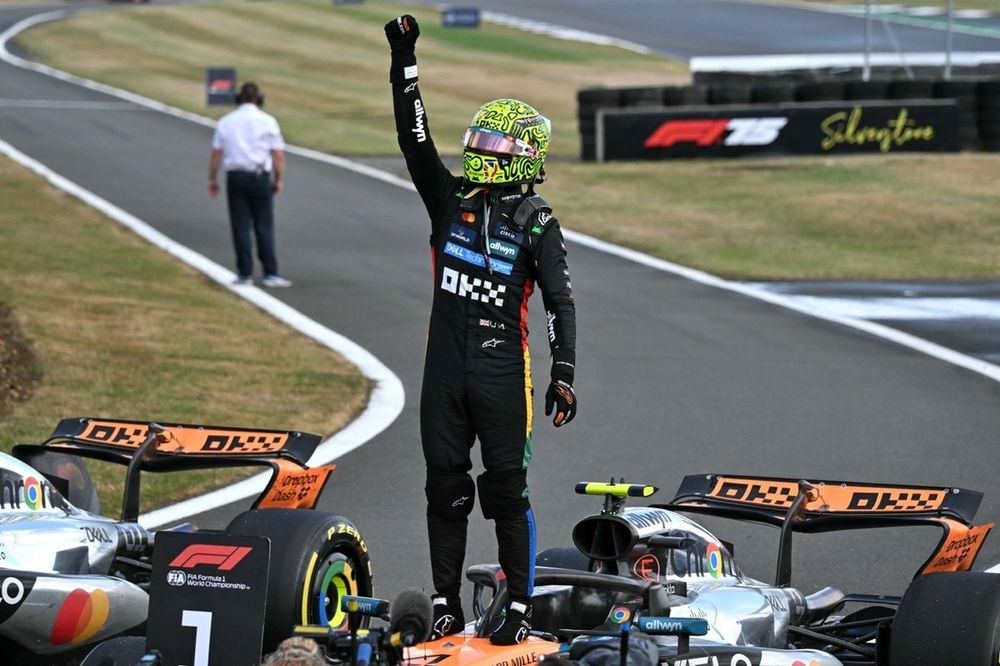 F1 British GP: Norris takes thrilling win after Piastri penalty ...