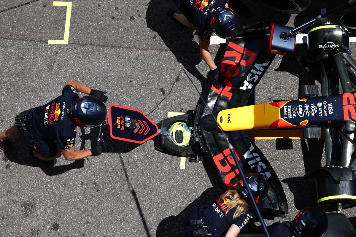 How F1's mandatory pitstop rule works at the Monaco GP