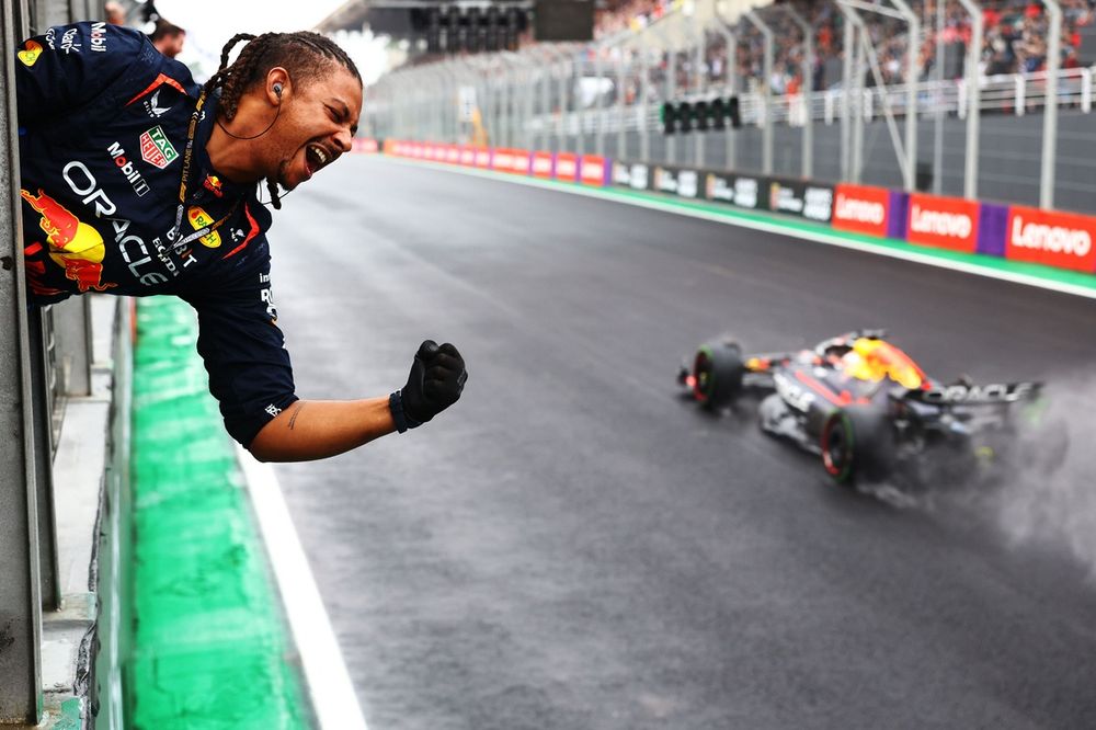 Calum Nicholas surprised Red Bull with "Life in the Pitlane" book