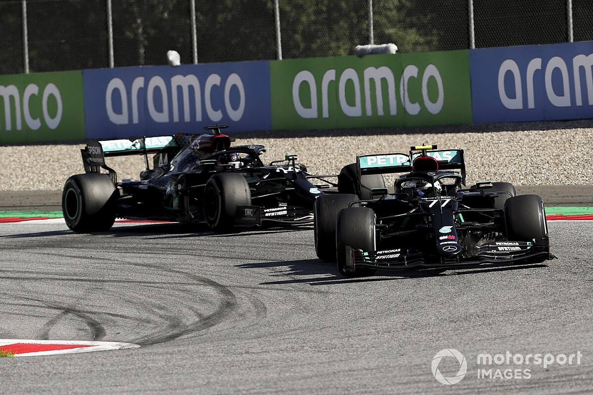 Mercedes, gizli takım emri iddialarını yalanladı