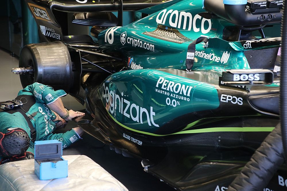 Mexikóba is hoz fejlesztéseket az Aston Martin