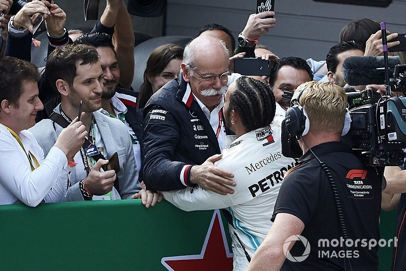 Chez Mercedes, le "big boss" fidèle à la F1 passe la main