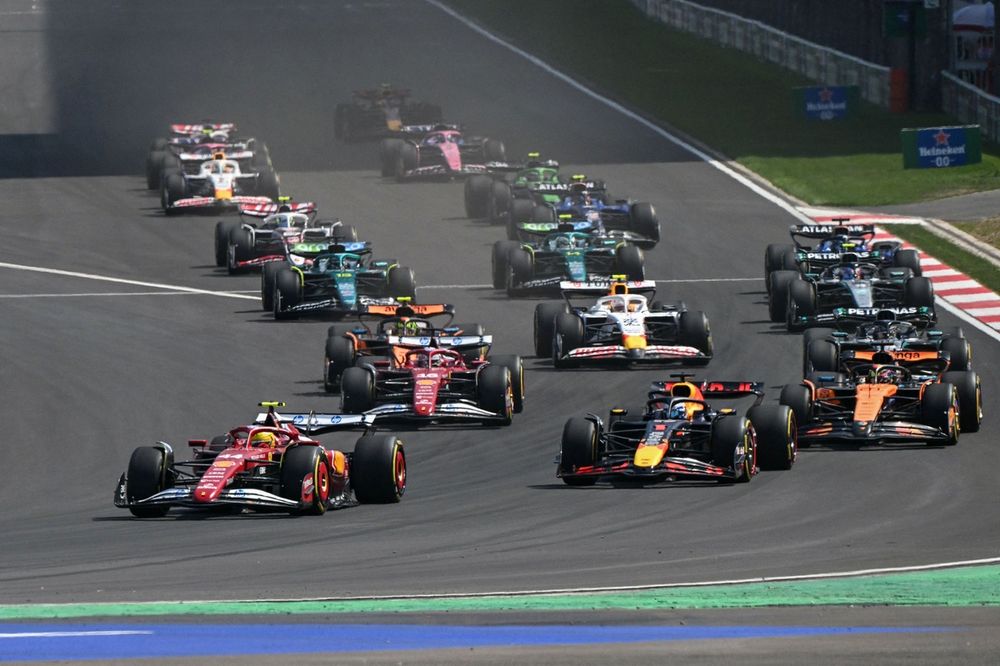 Sprint F1 GP Cina: Hamilton Cetak Kemenangan untuk Ferrari