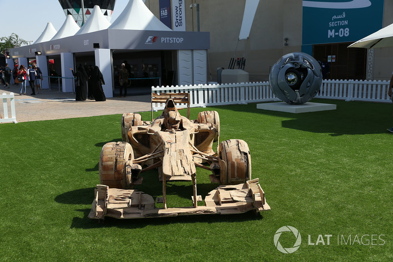 Wooden F1 car sculpture at Abu Dhabi GP