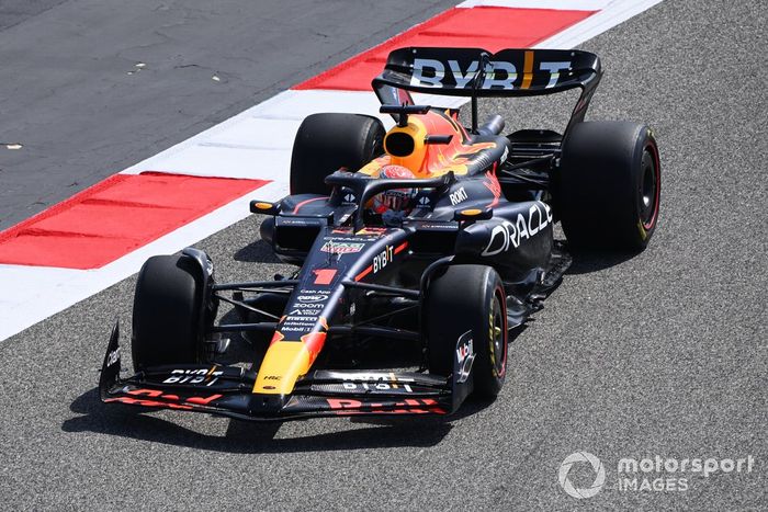 Fotos: ¡así es el Red Bull RB19 real de Verstappen y Pérez!
