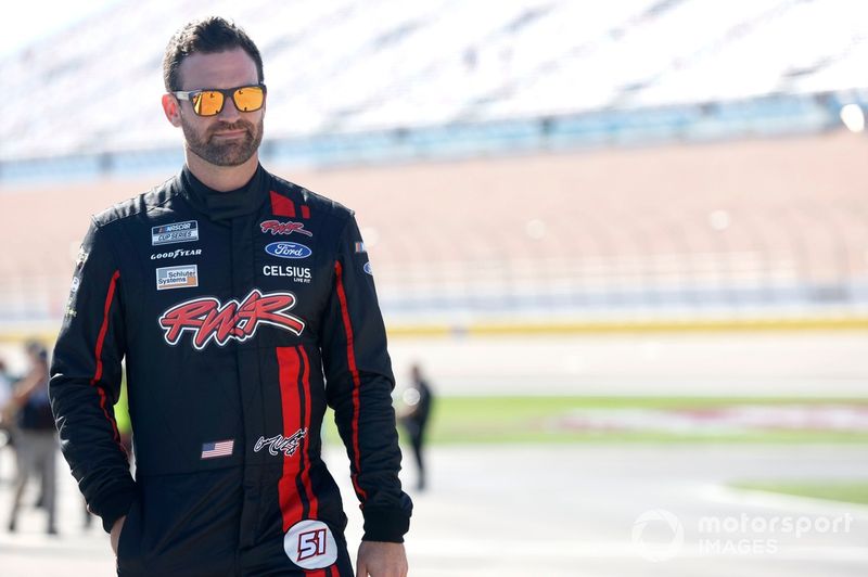 Christopher Bell beats Tyler Reddick to NASCAR Cup pole at Las Vegas