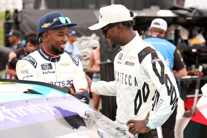 Connor Zilisch wins rain-shortened NASCAR Xfinity race at Dover