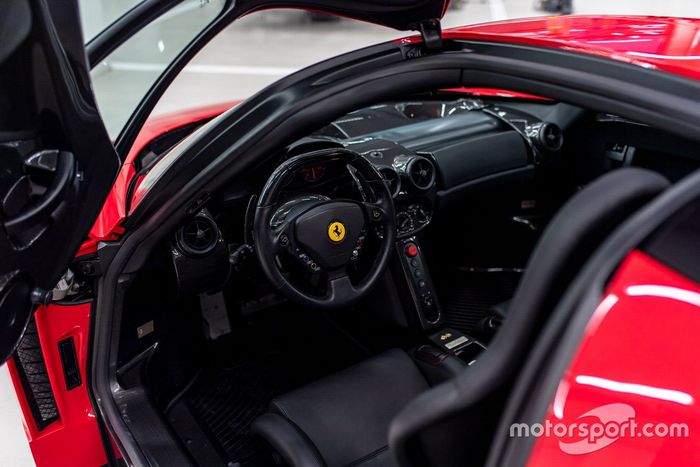 Vettel puts prized supercars up for sale