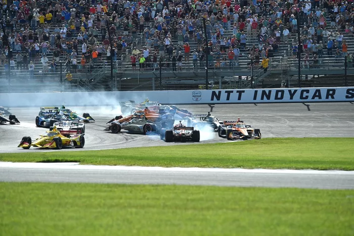 Christian Lundgaard stuns David Malukas with bold pass to win at ...