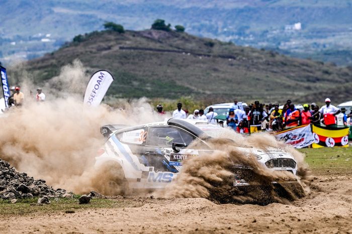 Evans wins brutal Safari Rally to boost WRC title bid