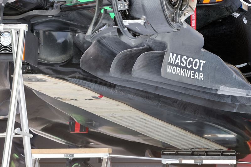 F1 US GP: Verstappen takes controlled sprint win from Sainz, Norris