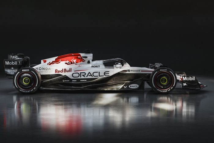 Red Bull pays tribute to Honda with special Japanese GP livery