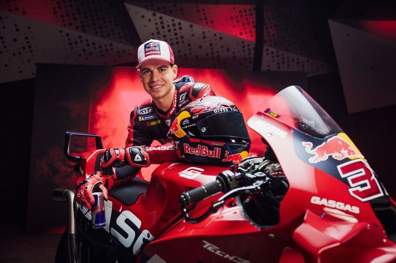 Foto's: De vernieuwde GasGas Tech3-livery vanuit alle hoeken