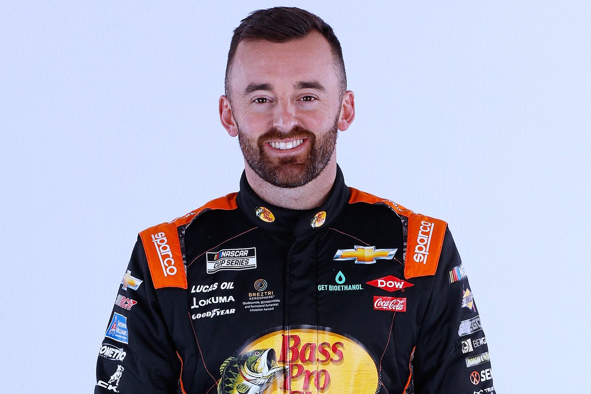 Austin Dillon Profile - Bio, News, High-Res Photos & High Quality Videos