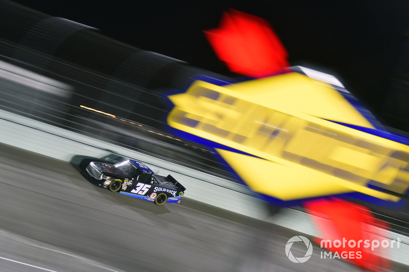 Brennan Poole Profile - Bio, News, High-Res Photos & High Quality Videos