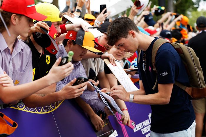 F1 Australian GP: Leclerc leads McLaren duo in FP2