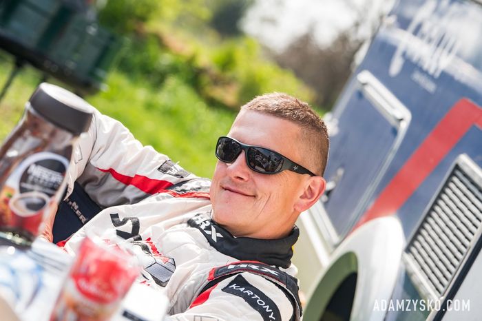 Adam Stec wsiada do Fiesty R5