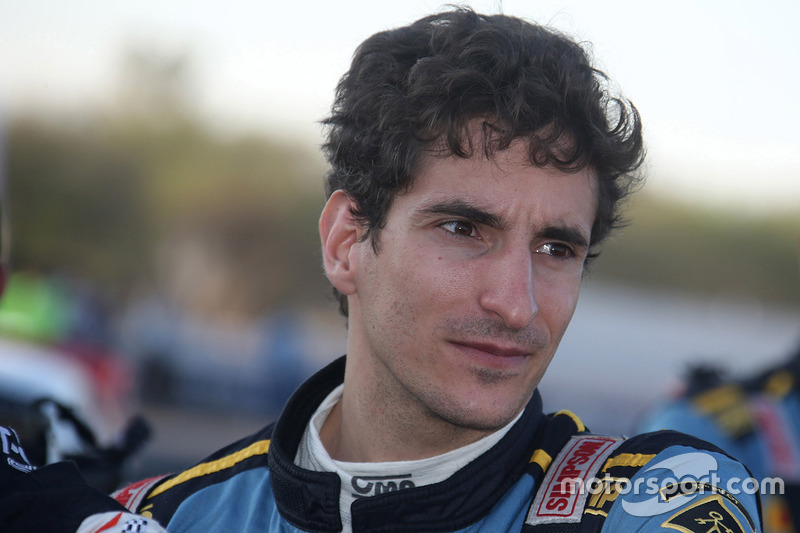 Lorenzo Bertelli Profile - Bio, News, High-Res Photos & High Quality Videos