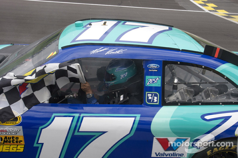 Kenseth completes Roush Yates sweep at Kansas