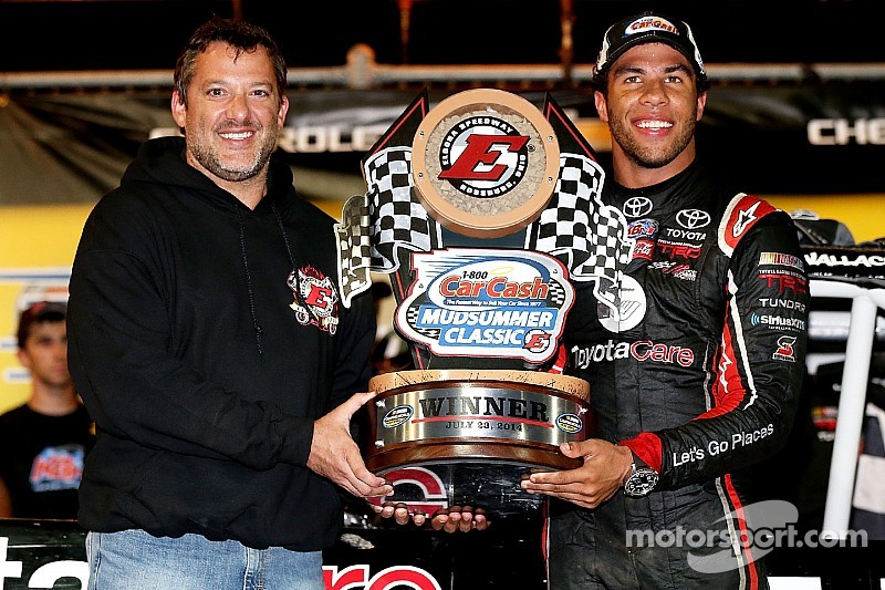 Darrell Wallace Jr. wins the MudSummer Classic at Eldora